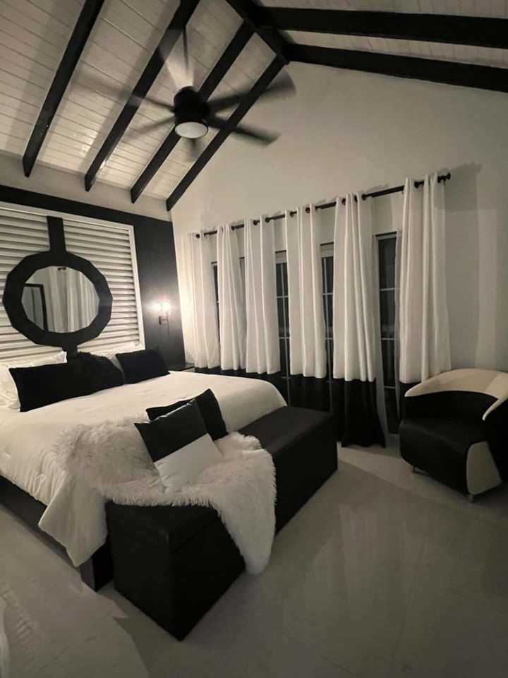 Deluxe Ii: Oceano - Negril