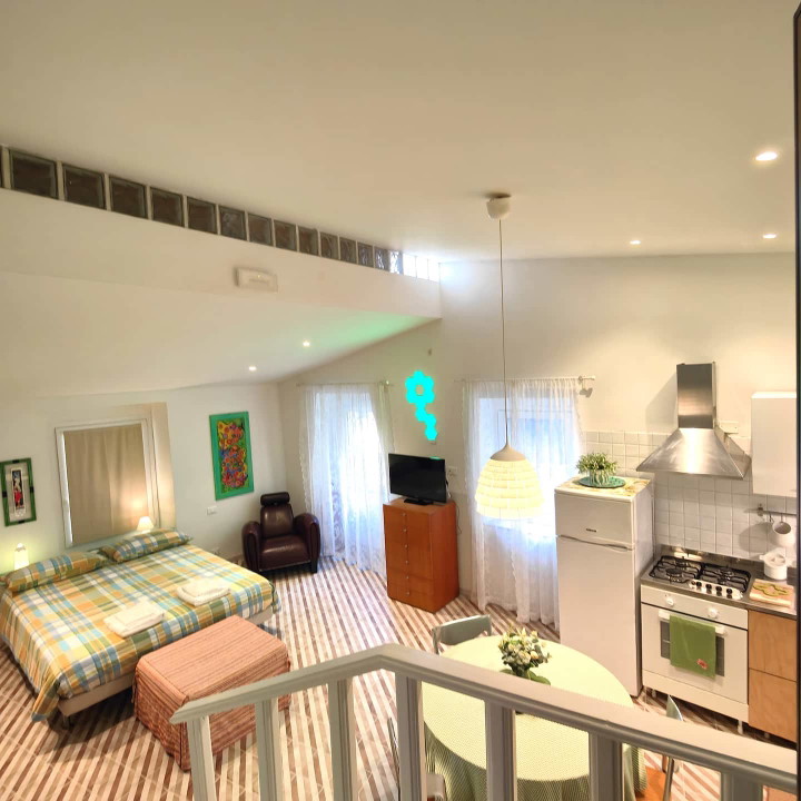 Casa Cuore 1 / 5 Min Walk Station [011015-lt-1534] - Ligurie
