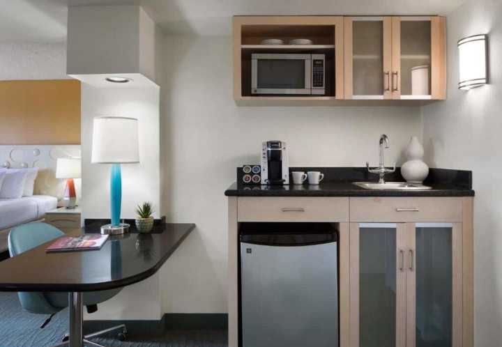 4 Pet-friendly Units Close To Diamond Head! Pool! - O‘ahu, HI