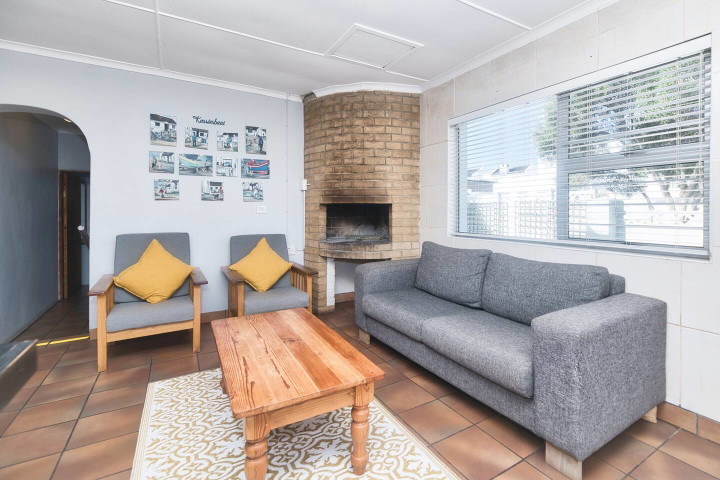 Etna Flat In Arniston - Arniston