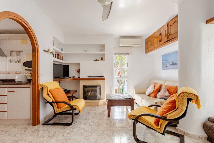 A Cozy, Quiet And Sunny Bungalow In Moraira - Moraira