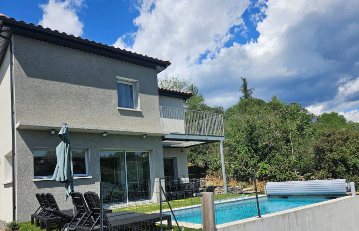 Villa Neuve Avec Piscine Et Spa - Aubenas