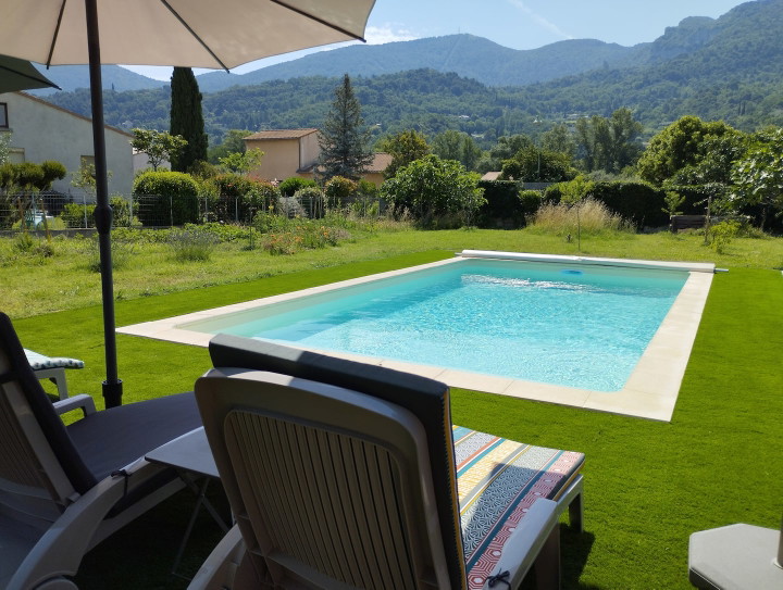 Appartement Climatisé, Piscine, Terrasse, Parking. - Nyons