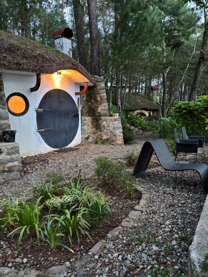 Avalon House At The Lallalai Earth Village - Sagada