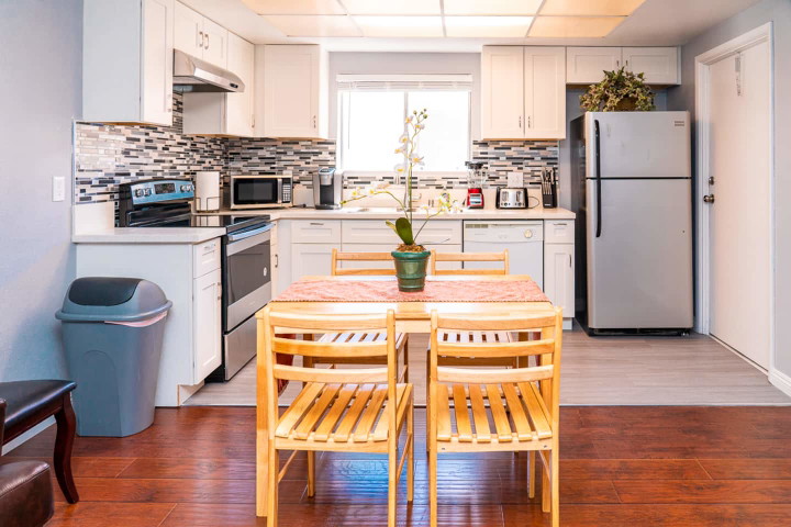 3br Near Chinatown+strip! Convenient Cozy Escape - Las Vegas, NV