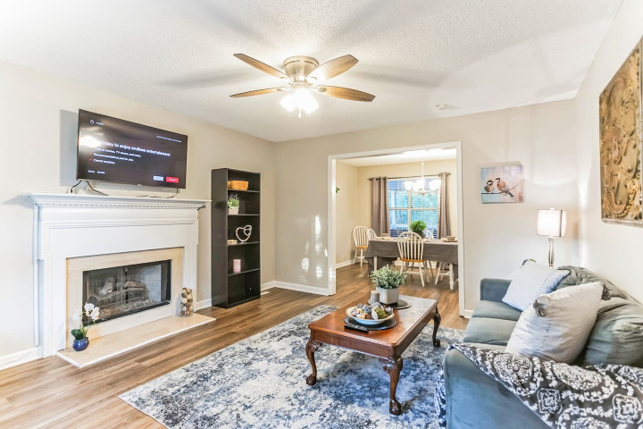 Cozy Lakepoint Getaway: Comfy & Centrally Located - Cartersville, GA