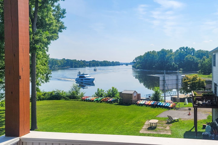 Canal-front Gem! 25 Mi To Saratoga Springs & Track - Troy, NY