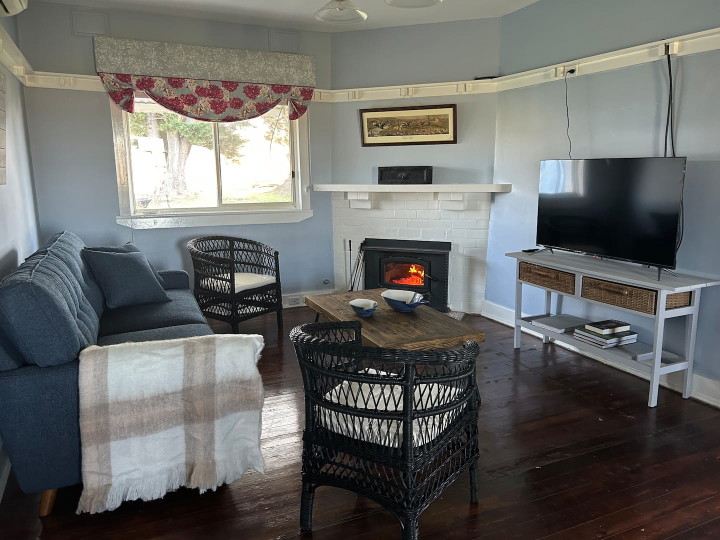 Quaint Country Cottage - Goulburn