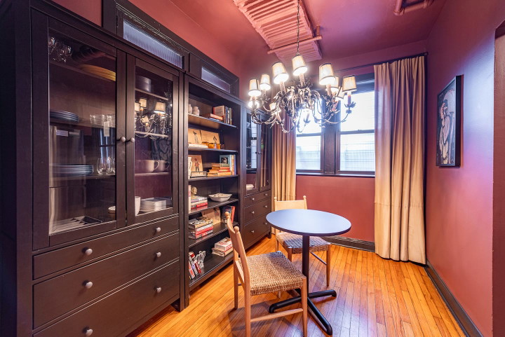 A Novel Situation  Vintage 1br Near Wrigley - Illinois