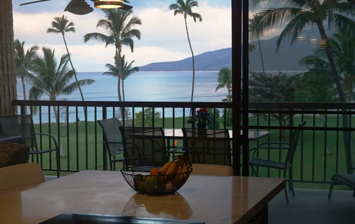 Renovation! True Oceanfront Views! 2bdr 2ba - Maui, HI