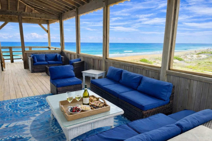 Truly Oceanfront *Pet Friendly* - Rodanthe, NC