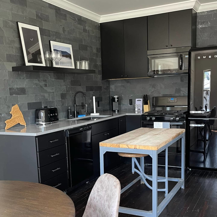 Apartment B: The "Modern" Unit - Elmira, NY