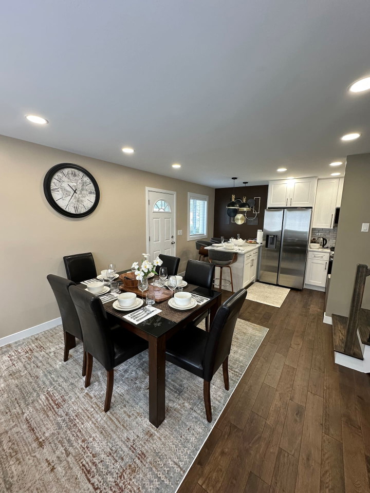 Charming 3br/2ba Retreat At Villa Park - Elmhurst, IL