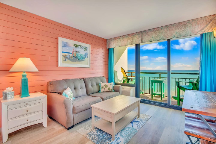 Direct Oceanfront Myrtle Beach Pets - Great Views - Myrtle Beach, SC