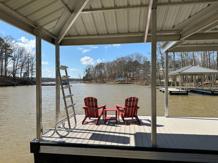 Perfect Getaway - Waterfront W/ Private Dock - Occoneechee State Park, Clarksville
