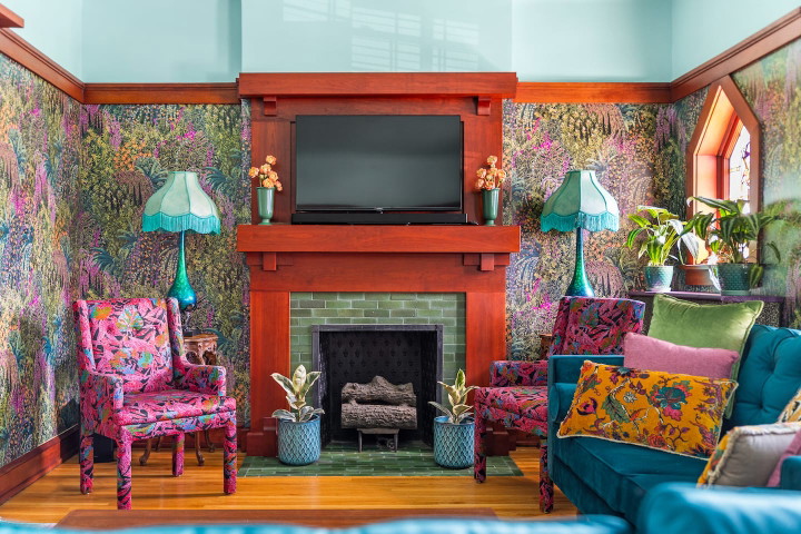 Chic Deco Stay + Balcony | Top Food, Music, Shops - Skokie, IL