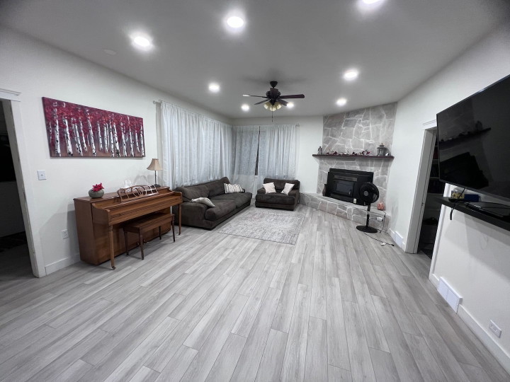 Full House In Cardston With Attached Private Suite - Cardston