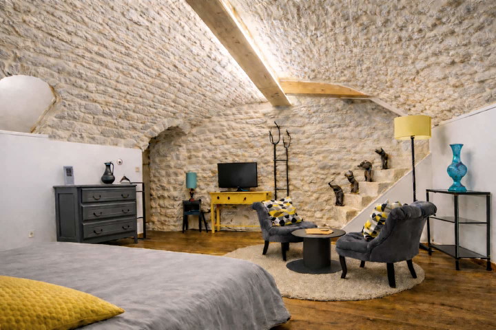 Caveau Bourguignon Centre Historique Duplex 85m² - Dijon