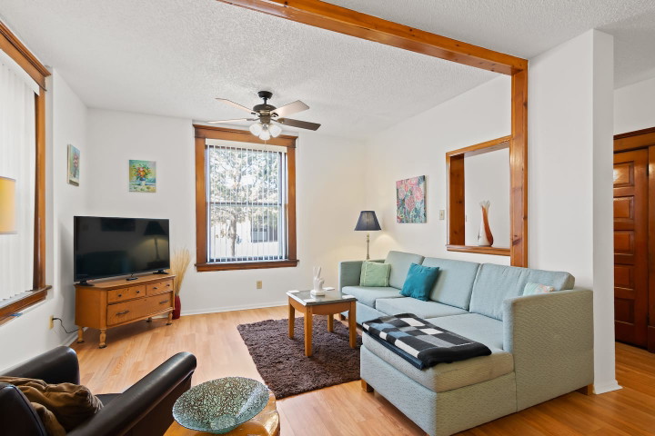 Cozy Centrally Located Historic Apartment - Pueblo, CO