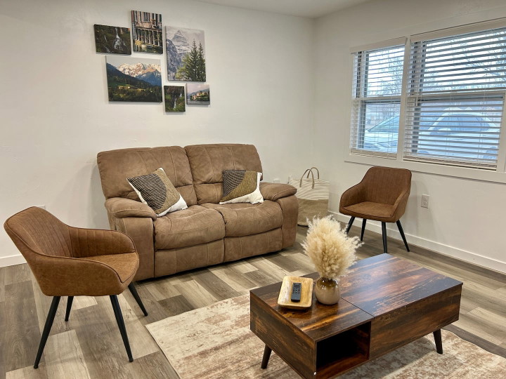 The Cozy Stop | Salina Ks - Salina, KS