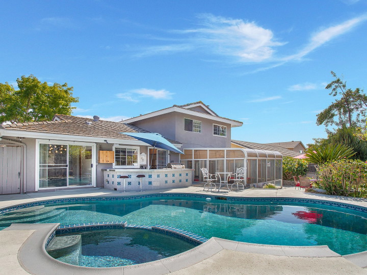 Charming Villa With Backyard Oasis Close To Beach - Laguna Woods, CA
