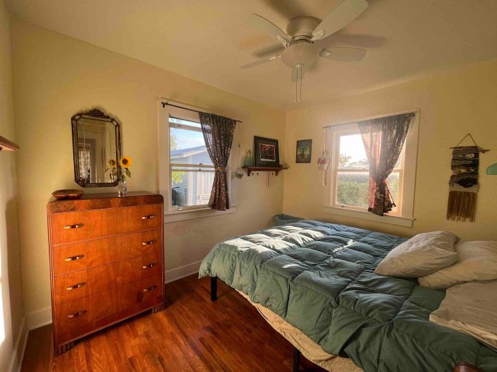 Cheerful 2 Br-walking To Beach & Town - Ventura, CA