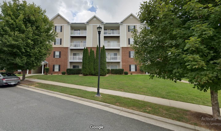 Parkside Grand Condo Village - Lynchburg, VA