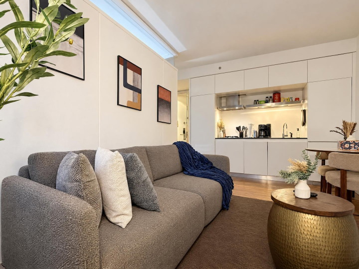 2br Midtown Manhattan Escape | Sleeps 8 Guests - Manhattan, NY