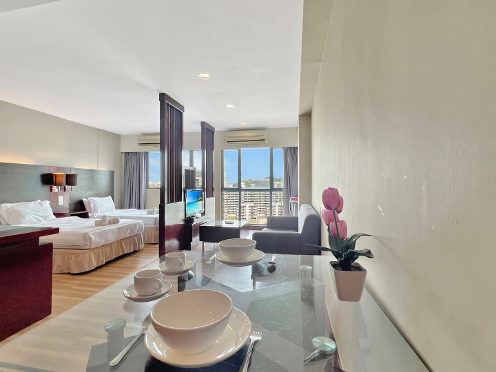 Royal Crown Scsp Triple Bed 1064 Kk Cbd Near Imago - Kota Kinabalu