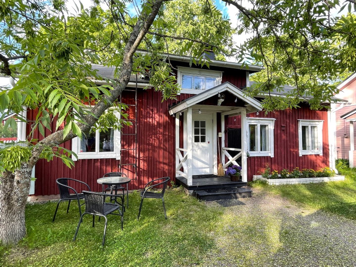 Delightful Guest Cottage Close To Old Town - Porvoo