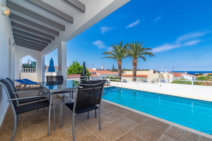 Villa Thomas, A Bright 3-bedroom Villa With Pool - Menorca