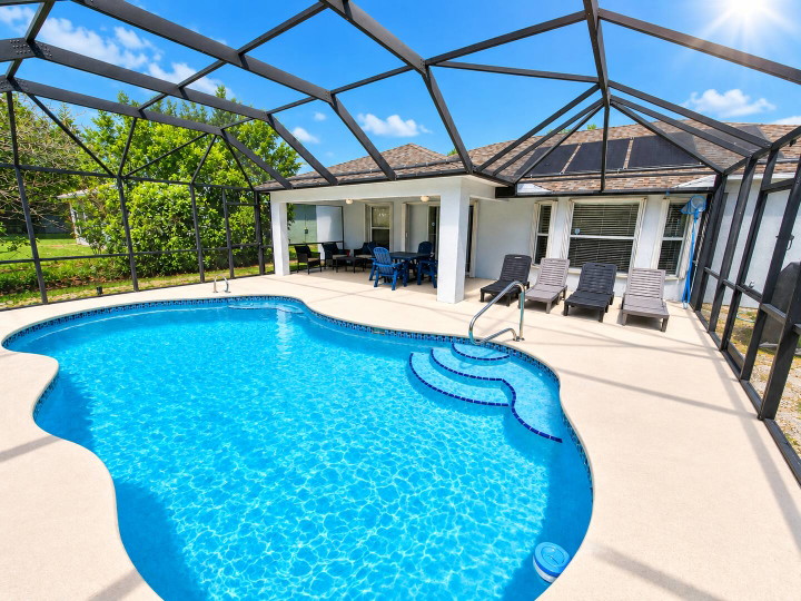 Tropical Paradise! Heated Pool With Boat Parking! - Sebastian, FL