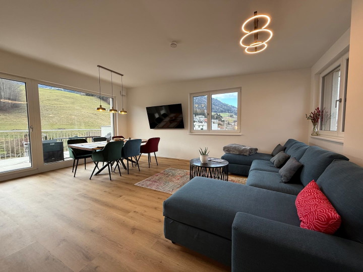 Brandnew Tyrolean Penthouse With Mountain View - Wattens