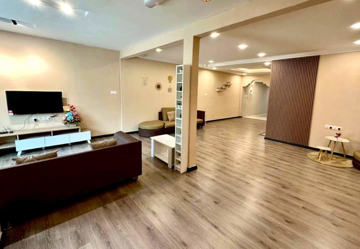 Ang Lee Holiday Home 2 Semporna Amway 4 Bedroom Home [Kitchen | 1.3km From Haiphong Pier] - Semporna