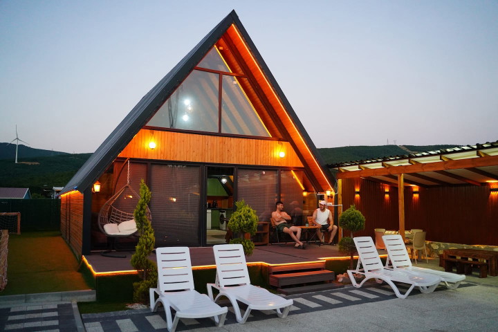 Green Heaven
     Bungalov
Isıtmalı Havuz - Termal