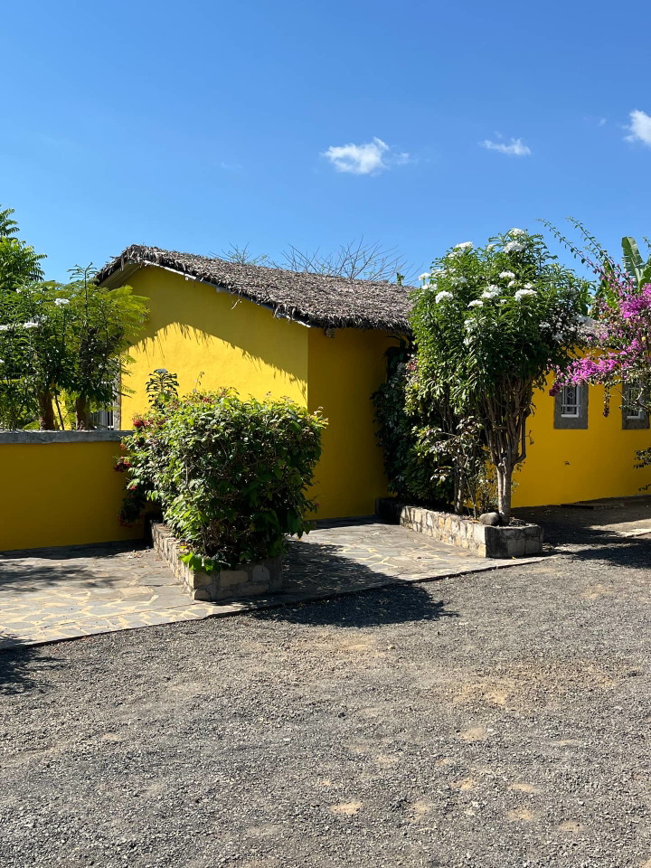 "La Rose De Porcelaine" House, Shared Pool - Madagascar