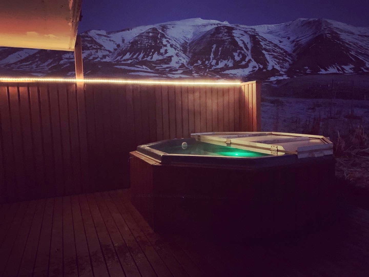 Countryside Retreat Apartment - Iceland