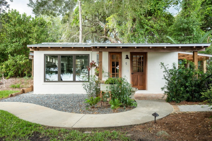 Lake Breeze Cottage 5 - Inverness, FL