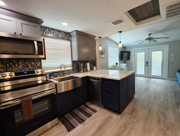 Airy Ozona West On The Gulf! - Florida