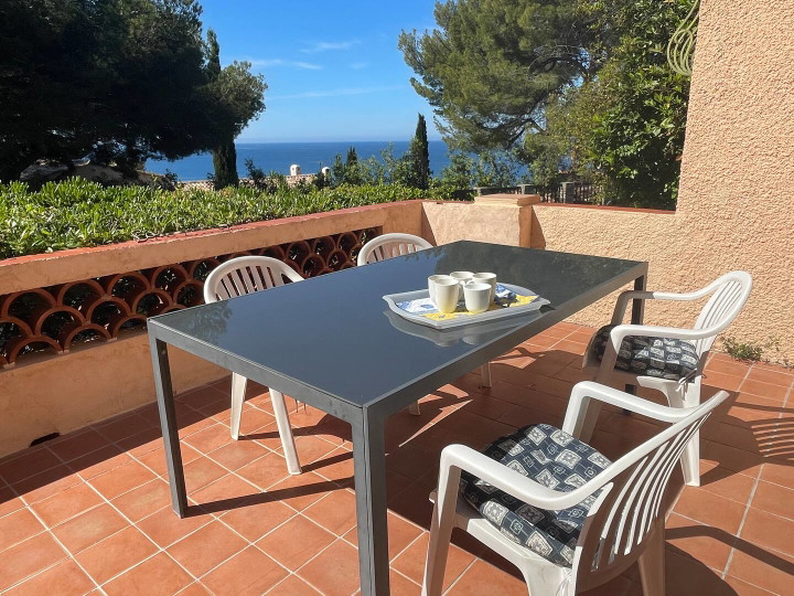 Maison Sanary Vue Sur La Mer.cadre Exceptionnel - Bandol