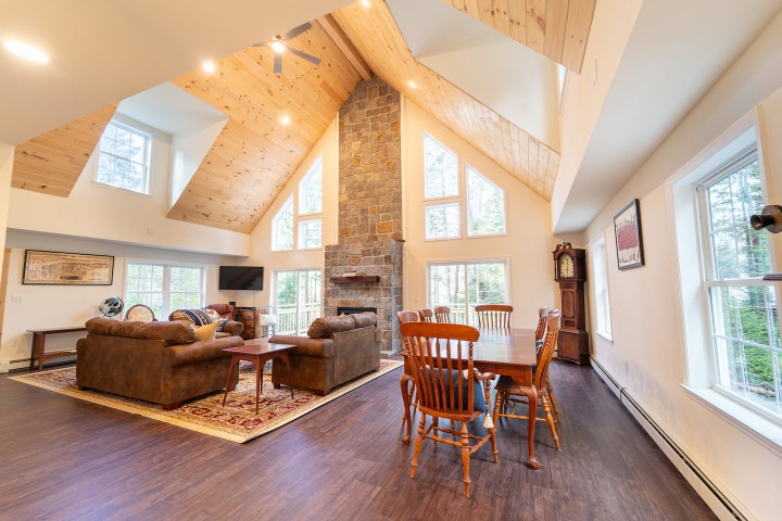 Hunter Mountain Ski Chalet - Tannersville, NY