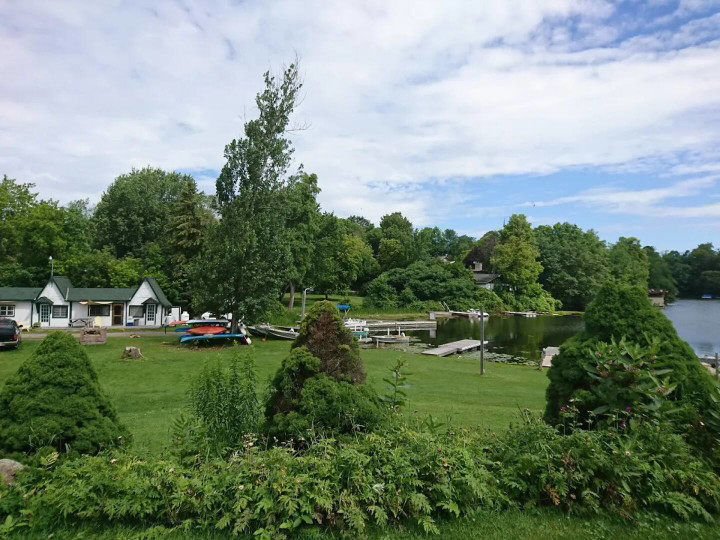 11 Waterfront Heaven - Kingston, Canada