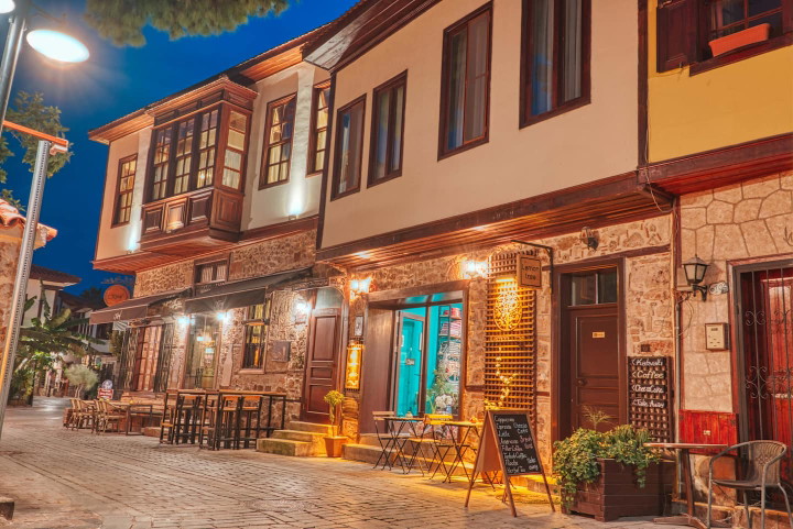 Heart Of The Oldtown ! - Antalya