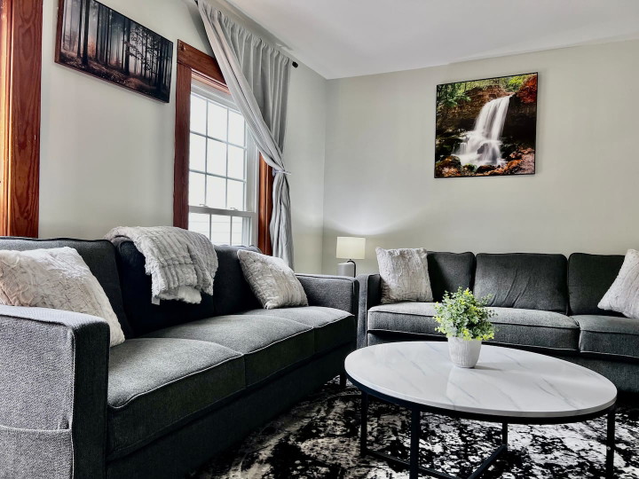The White River Apt. 4 - Hanover, NH