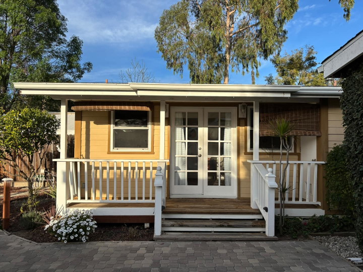 Glen Oaks Cottage - Thousand Oaks, CA