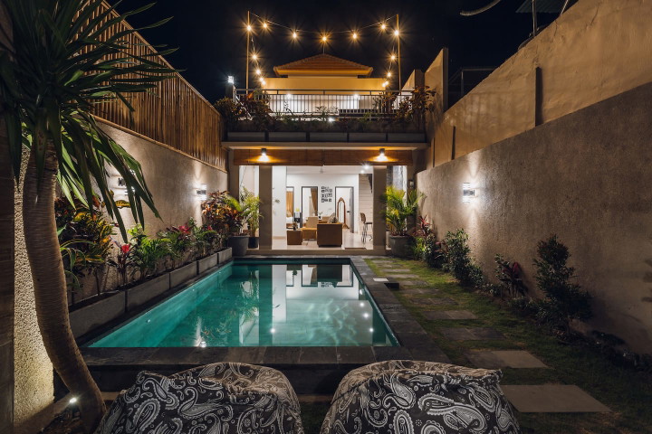 Perfectly Located, Short Walk To Beach/seminyak Sq - Seminyak
