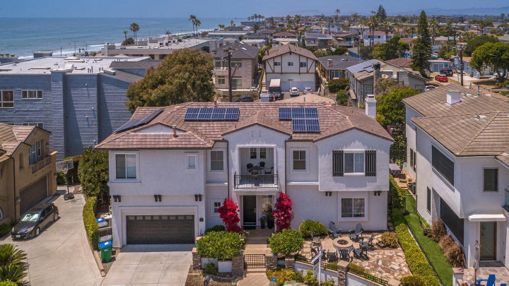 Oceanfront Beach House With Jacuzzi & Lemon Trees - Carlsbad, CA