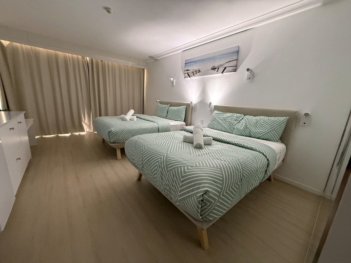 Sunrise By The Sea - Ocean Views - Gold Coast