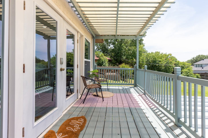 Large Clean Apt/king Bed/balcony/by At&t & 6 Flags - Grand Prairie, TX