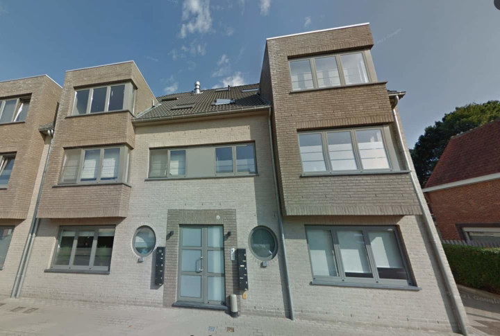 Modern Duplex Apartment With Green Terrace View - Sint-Niklaas